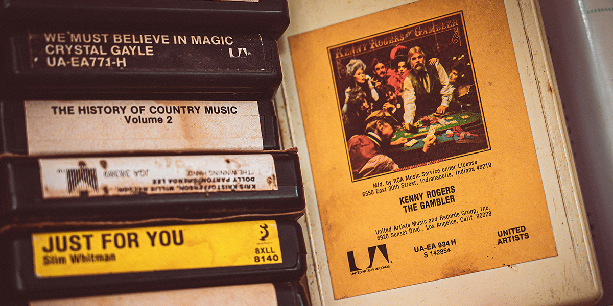 Nostalgia In the Dashboard: The Evolution of Cassettes and 8-Tracks